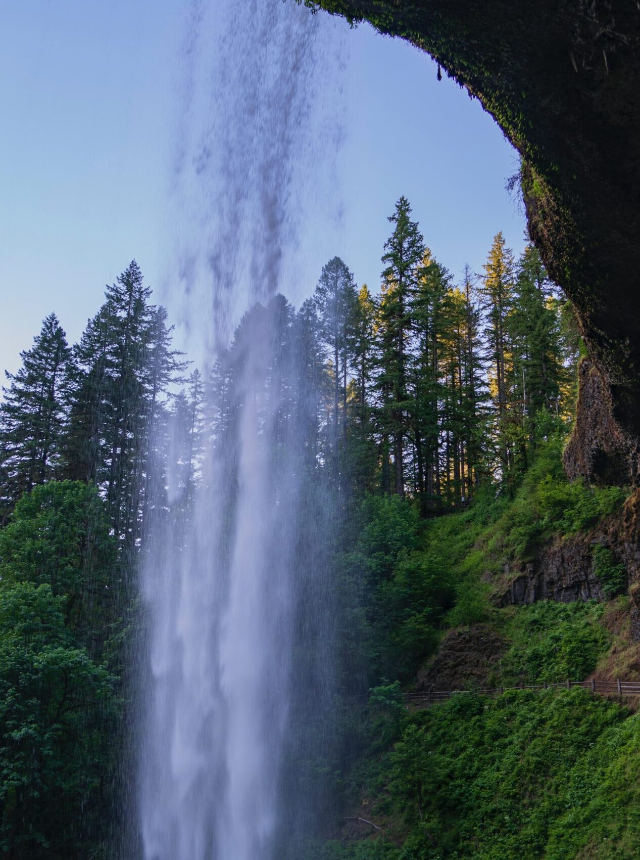 20+ Breathtaking Waterfalls In Oregon To Check Out Right Now