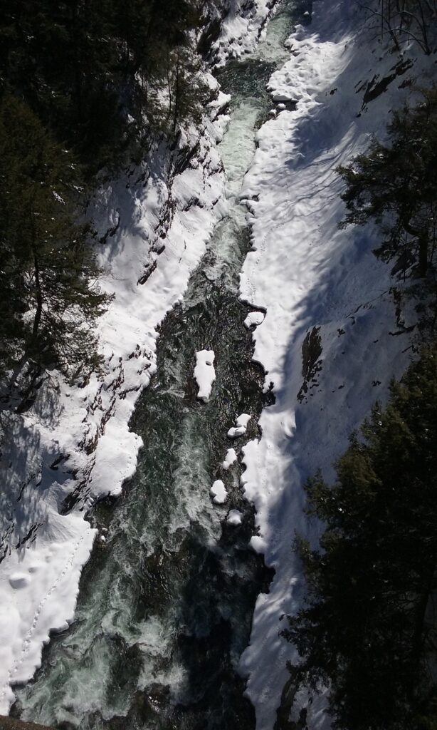 The Ultimate Guide to Quechee Gorge in Vermont - The Wild Trek