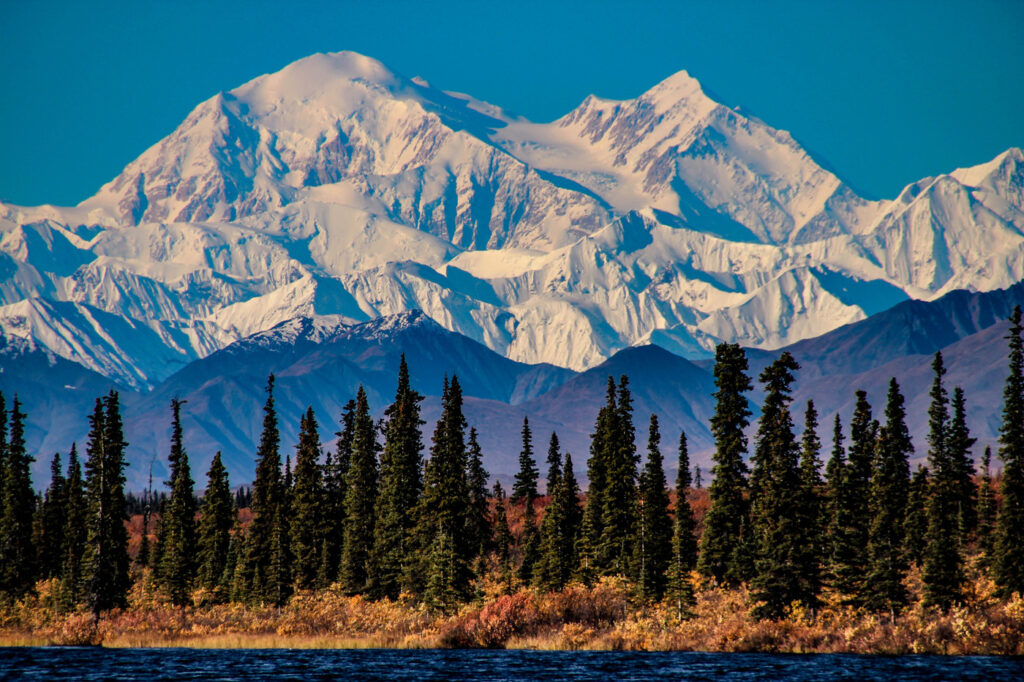 14 Gorgeous Mountains in Alaska You Can’t Miss - The Wild Trek