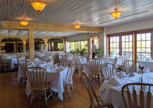 30 Best Restaurants in Islamorada For Every Vibe - The Wild Trek