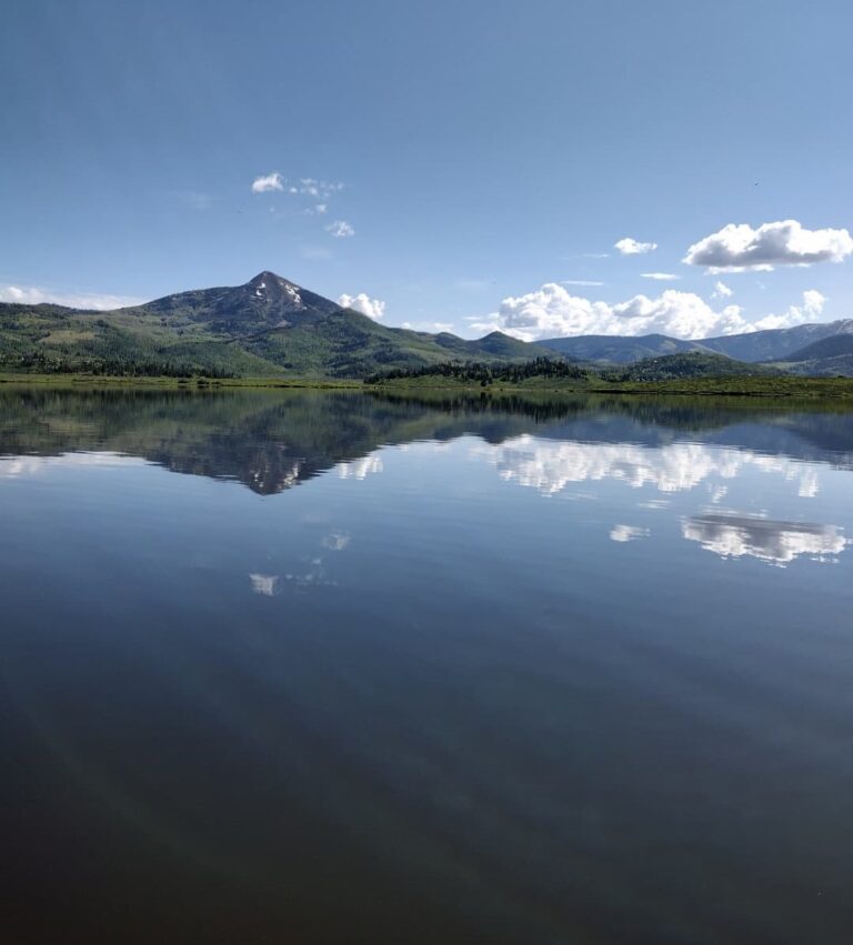 19 MOST Beautiful Lakes In Colorado To Visit - The Wild Trek