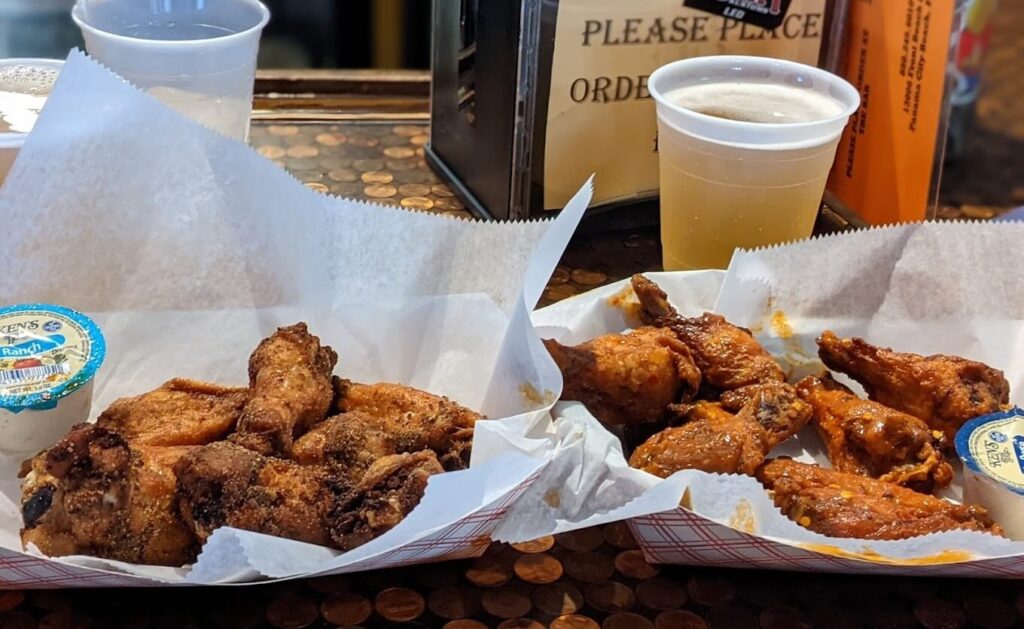 25 Best Restaurants in Panama City Beach - The Wild Trek